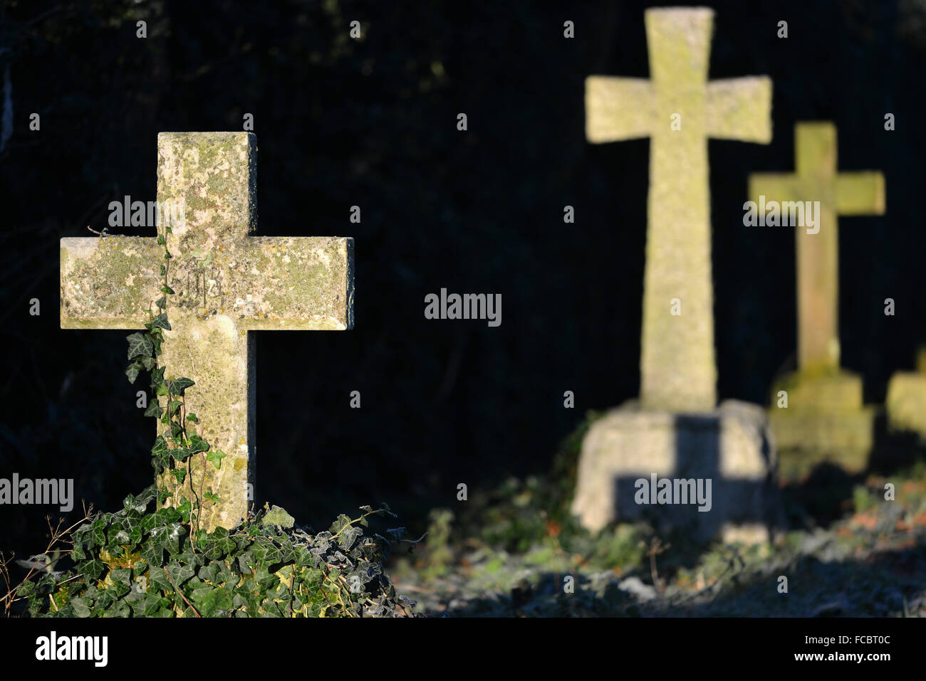 3 crosses hi-res stock photography and images - Alamy