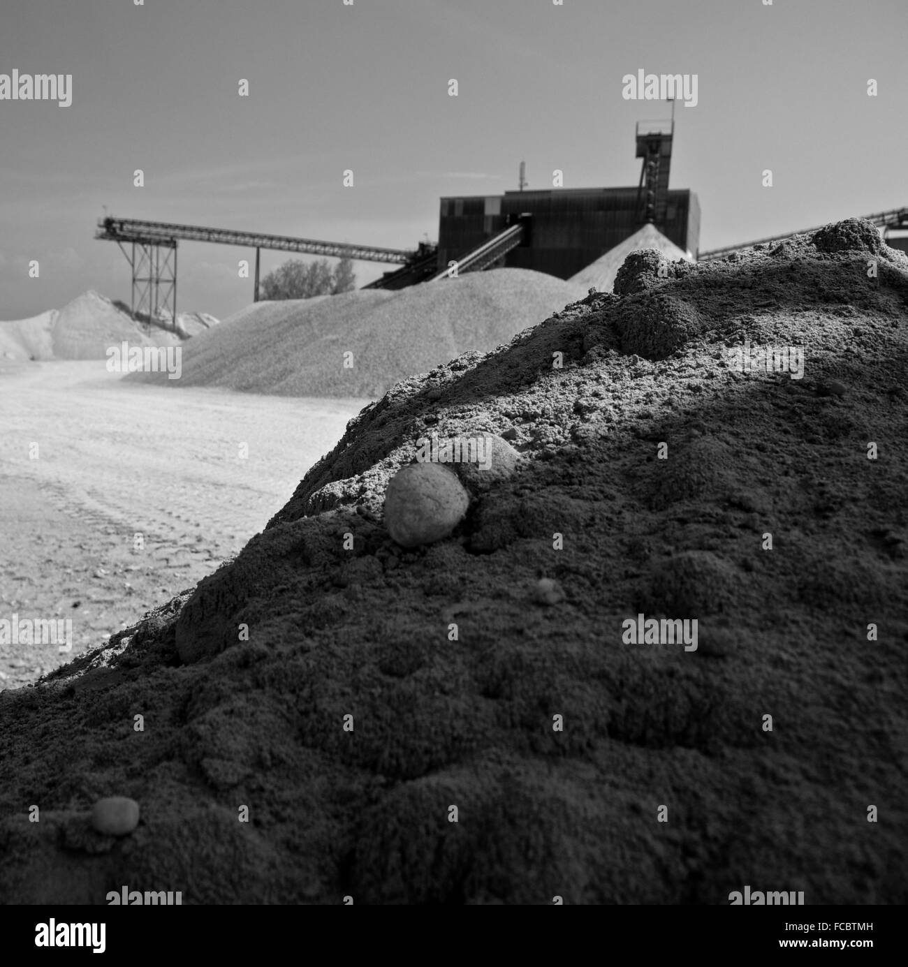 Conveyor Belt At Quarry Stock Photo - Alamy
