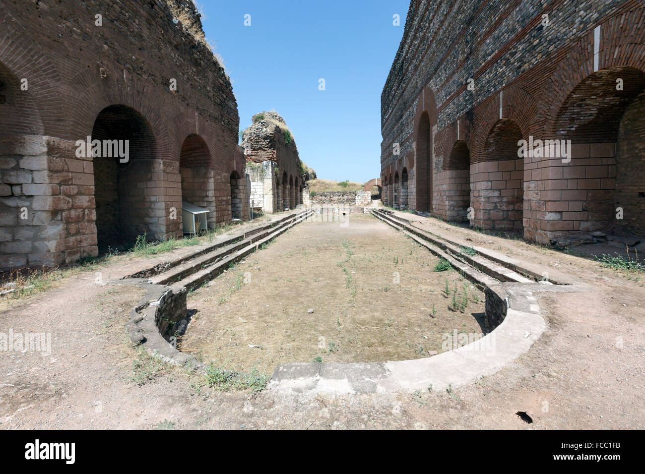 Frigidarium hi-res stock photography and images - Alamy