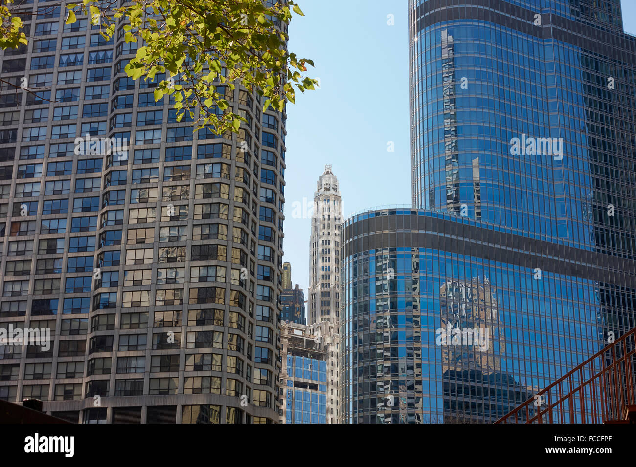 Office buildings in Chicago Stock Photo - Alamy