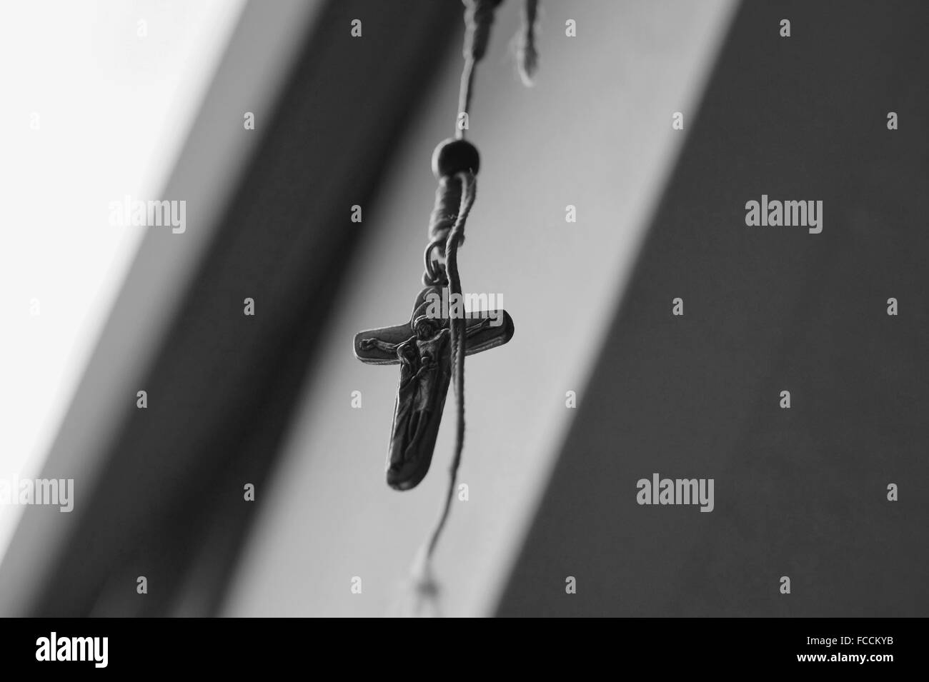 Jesus hanging on the cross hi-res stock photography and images - Alamy