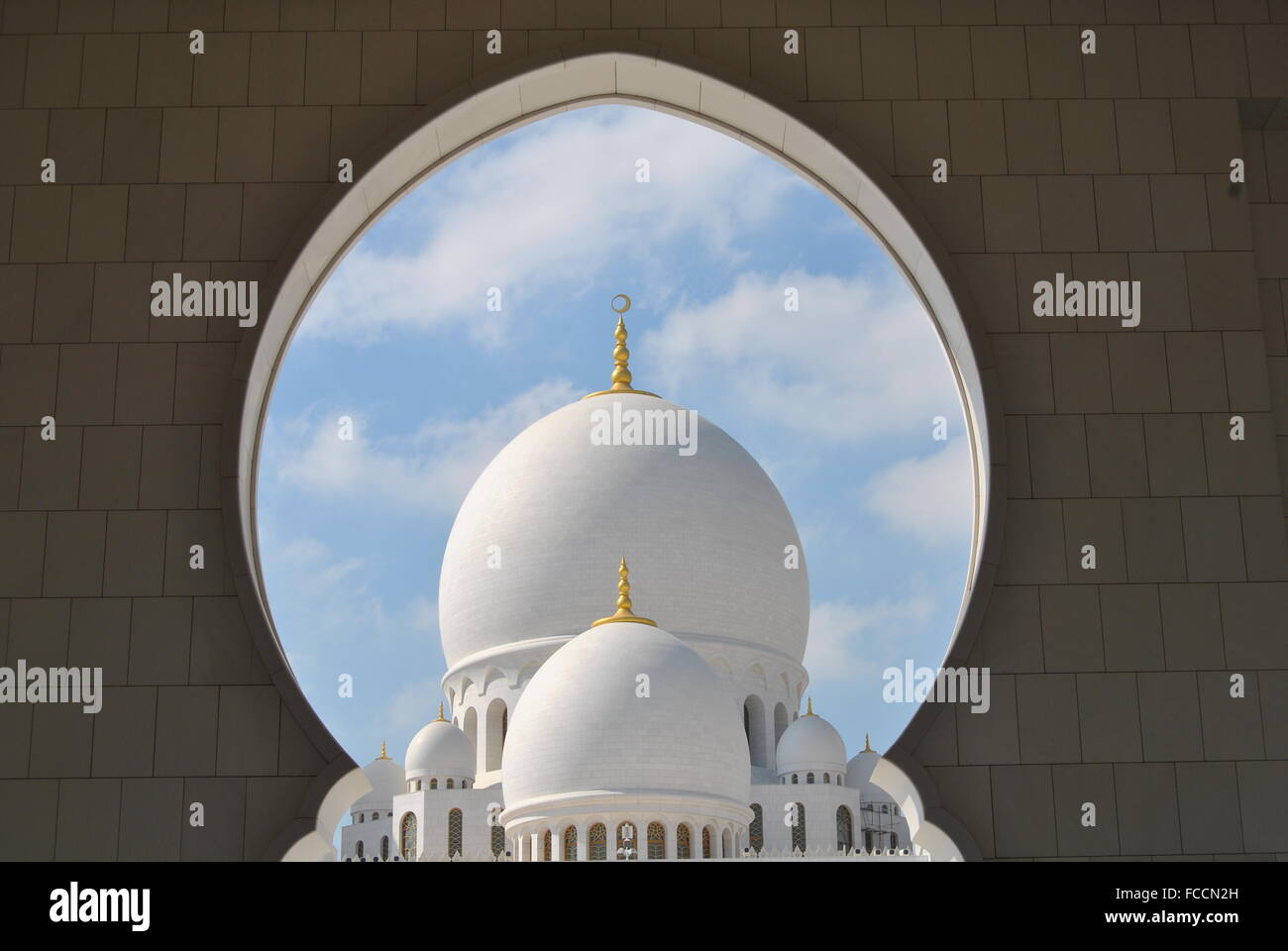 Sheikh zayed grand mosque window hi-res stock photography and images ...