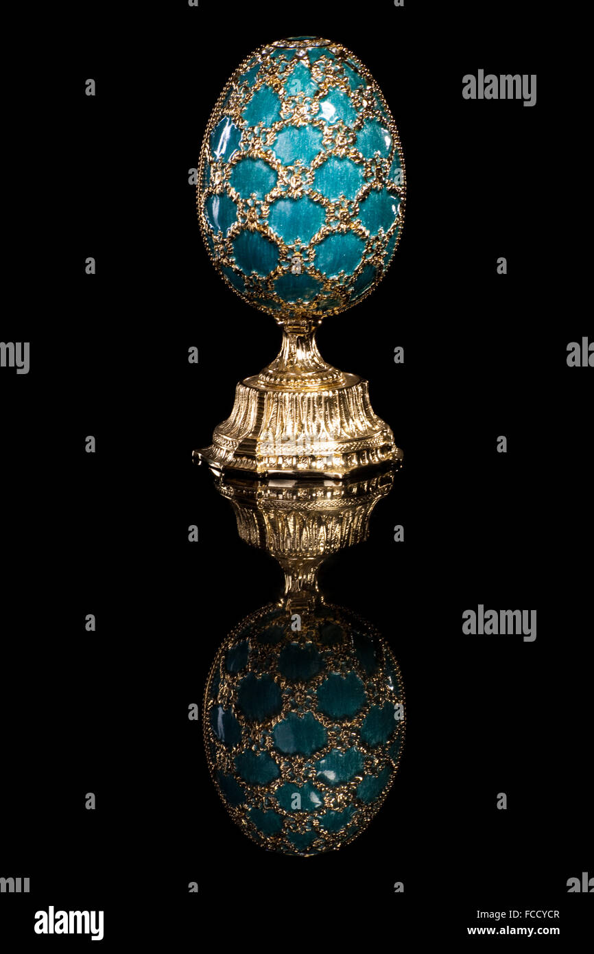 Faberge egg hi-res stock photography and images - Alamy