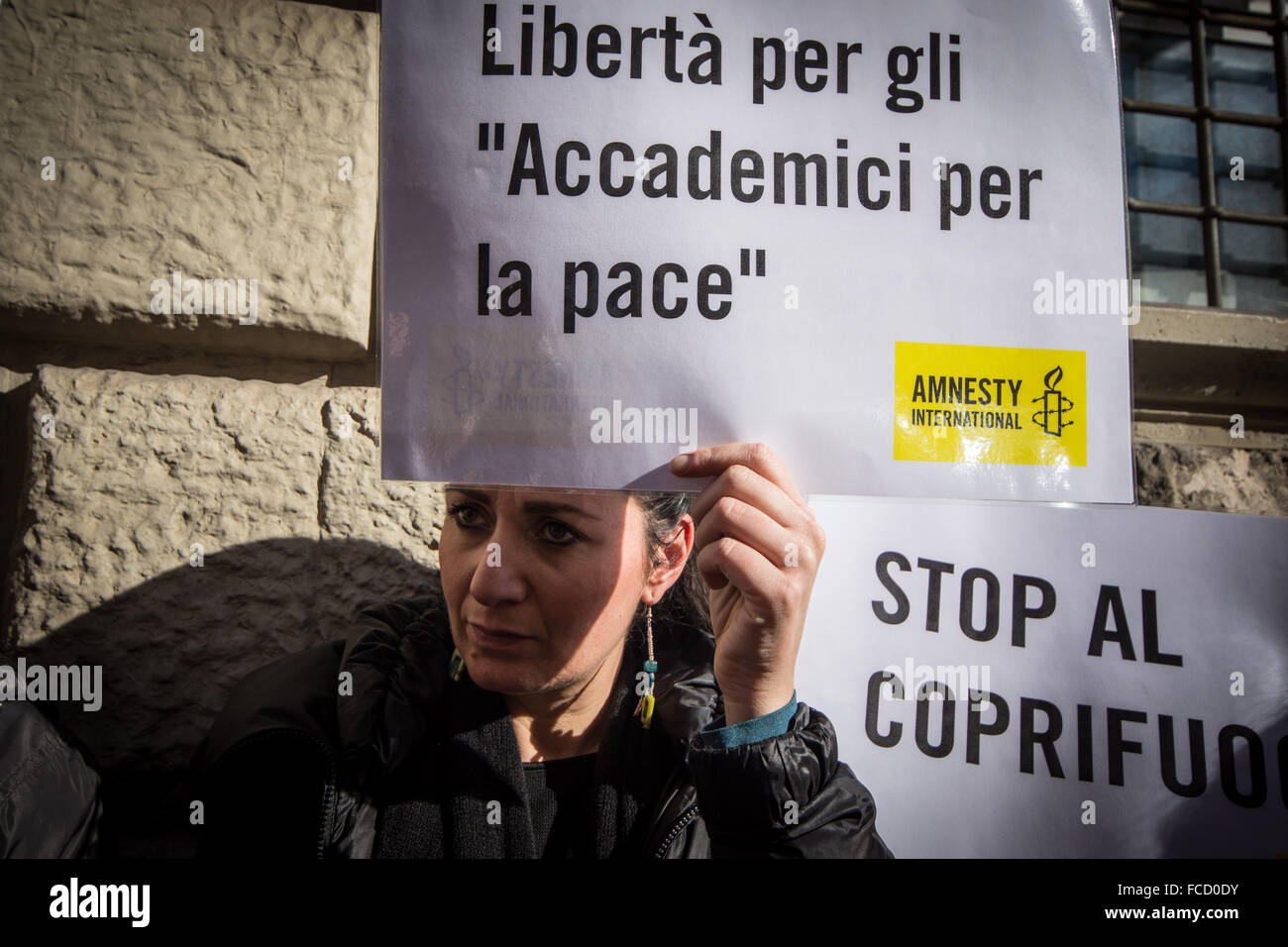 Italian embassy paris hi-res stock photography and images - Alamy