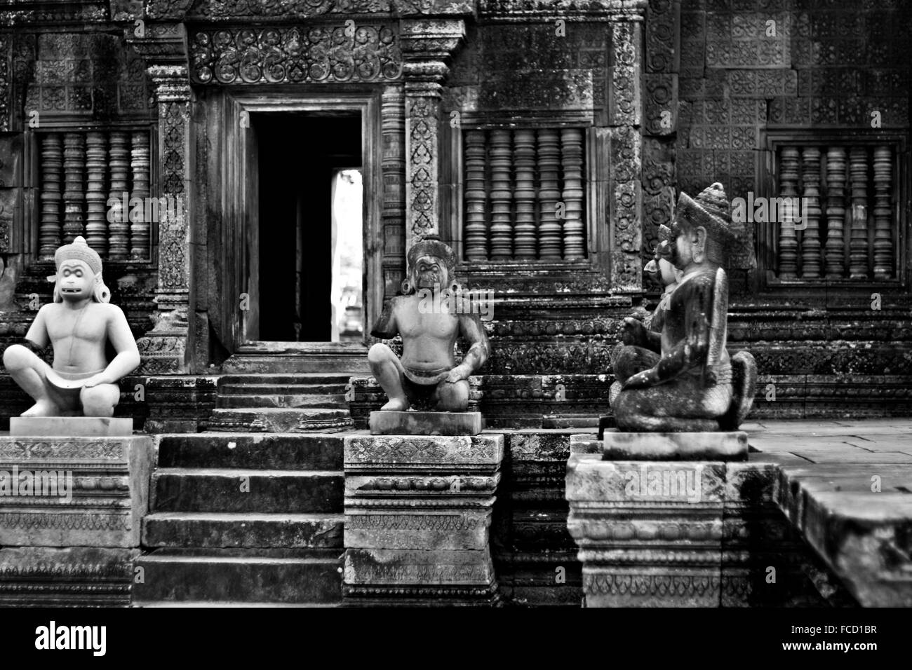 Stone Statue Entrance Temple On Stock Photos & Stone Statue Entrance ...