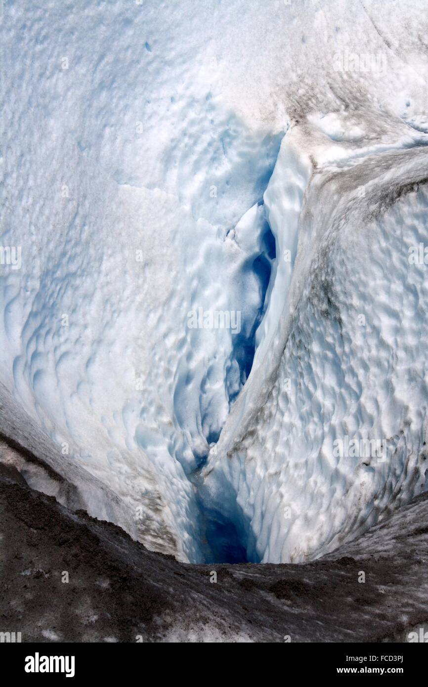 Ice and snow texture hi-res stock photography and images - Alamy