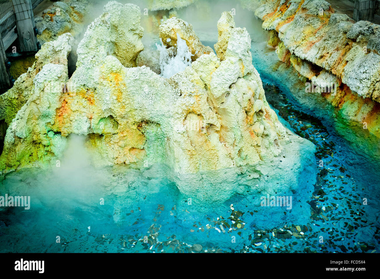 Transparent pebbles hi-res stock photography and images - Alamy