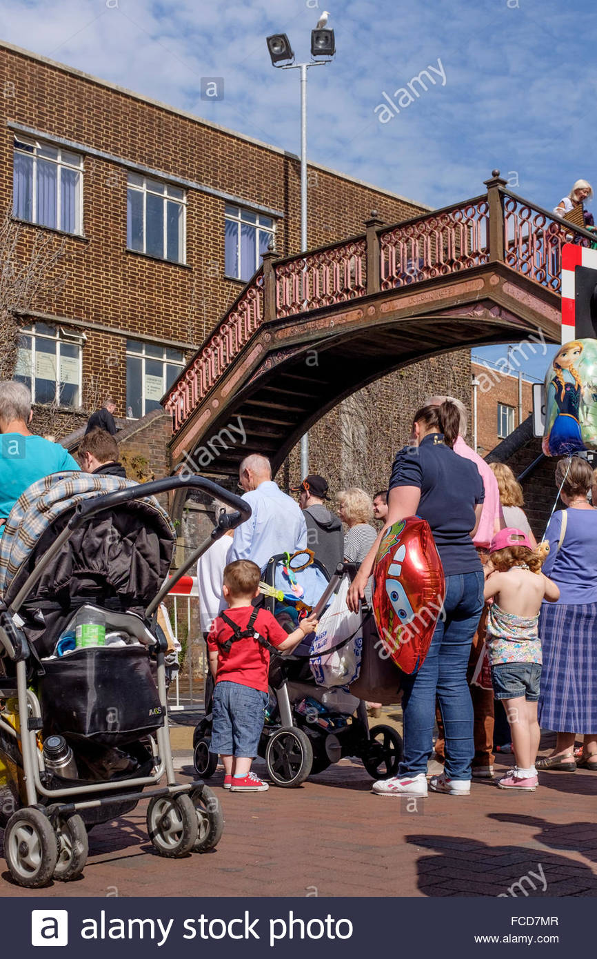 Busy Rail Crossing High Resolution Stock Photography and Images - Alamy