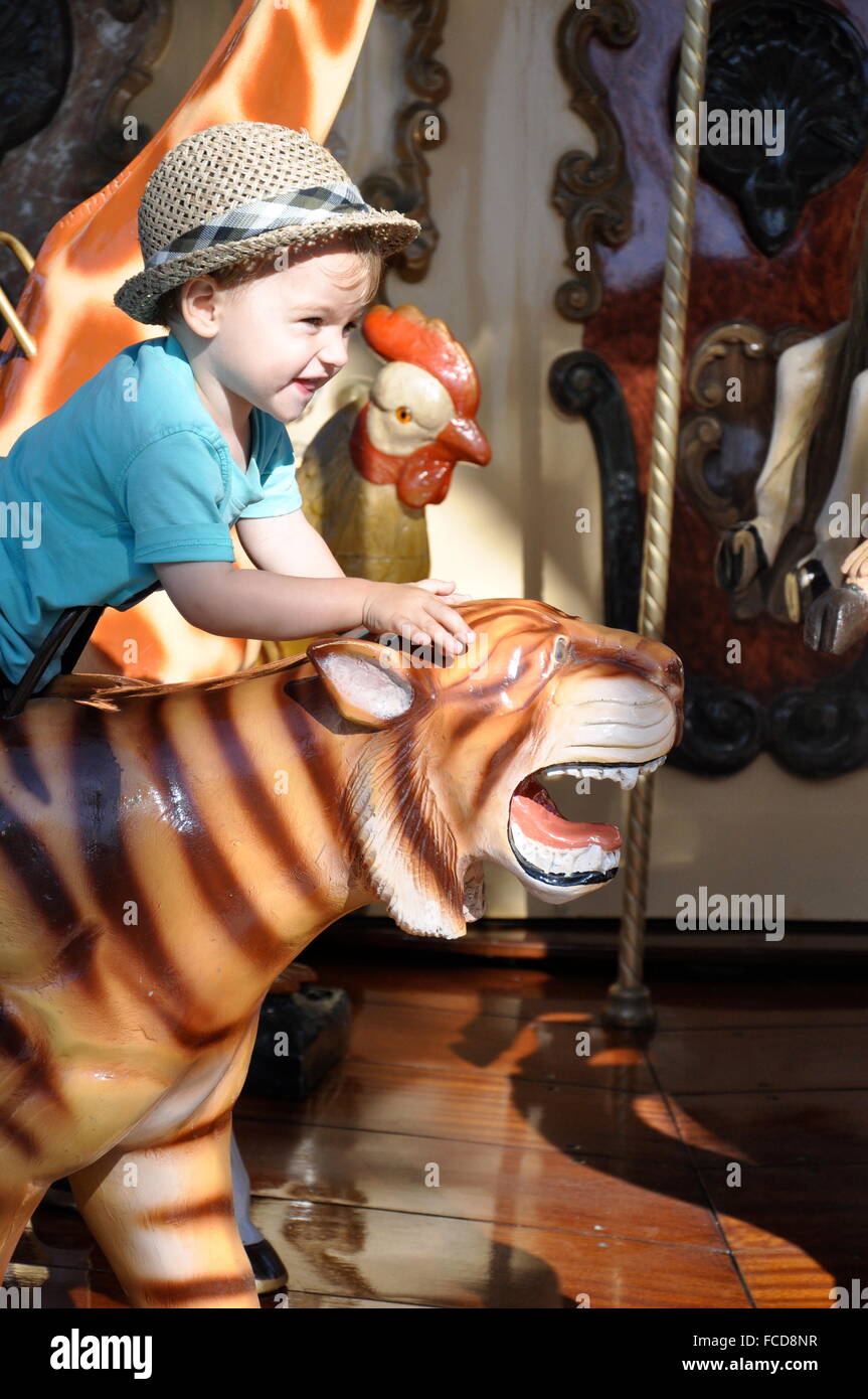 Carousel tiger hi-res stock photography and images - Alamy