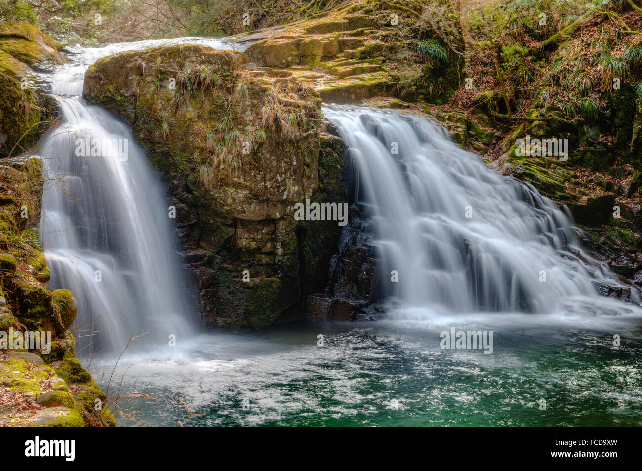 Double waterfalls hi-res stock photography and images - Alamy