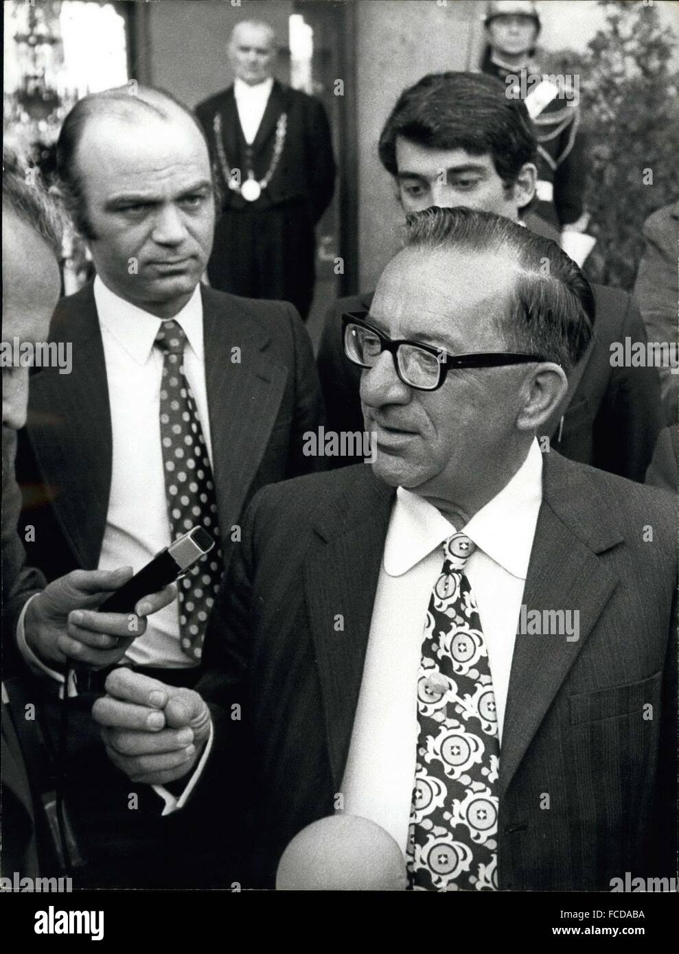 1972 - Dom Mintoff Prime Minister if the Isle of Malta was received by ...
