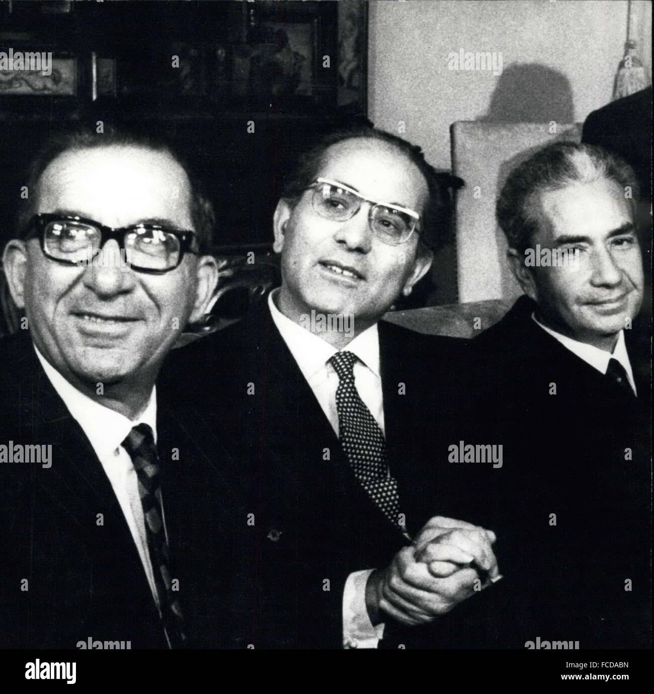 1972 - Maltes Prime Minister Dom Mintoff is in Rome to meet Italian ...