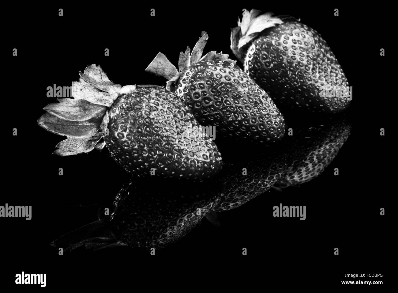 Strawberry Black and White Stock Photos & Images - Alamy