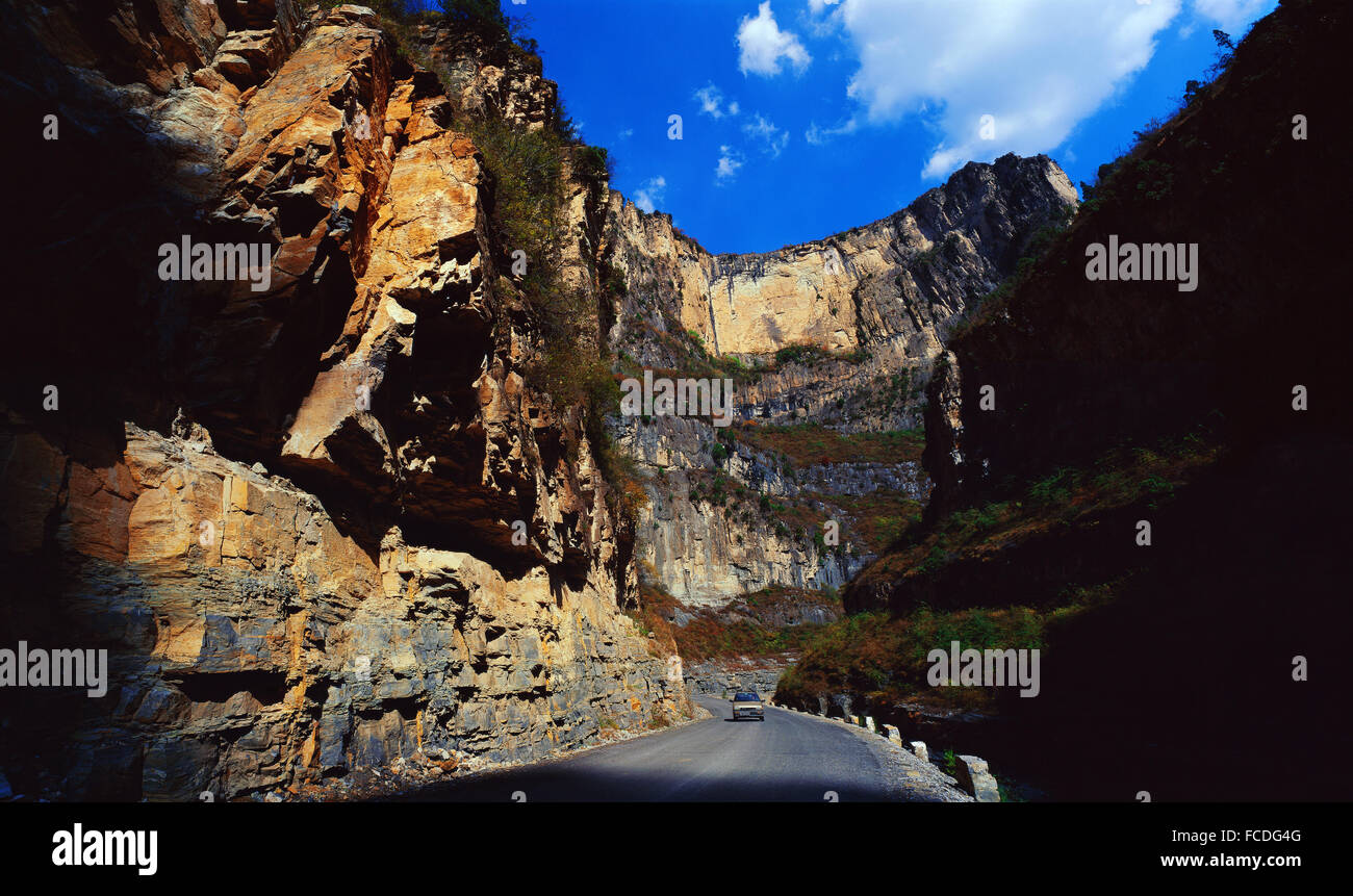 Road in hebei china hi-res stock photography and images - Alamy