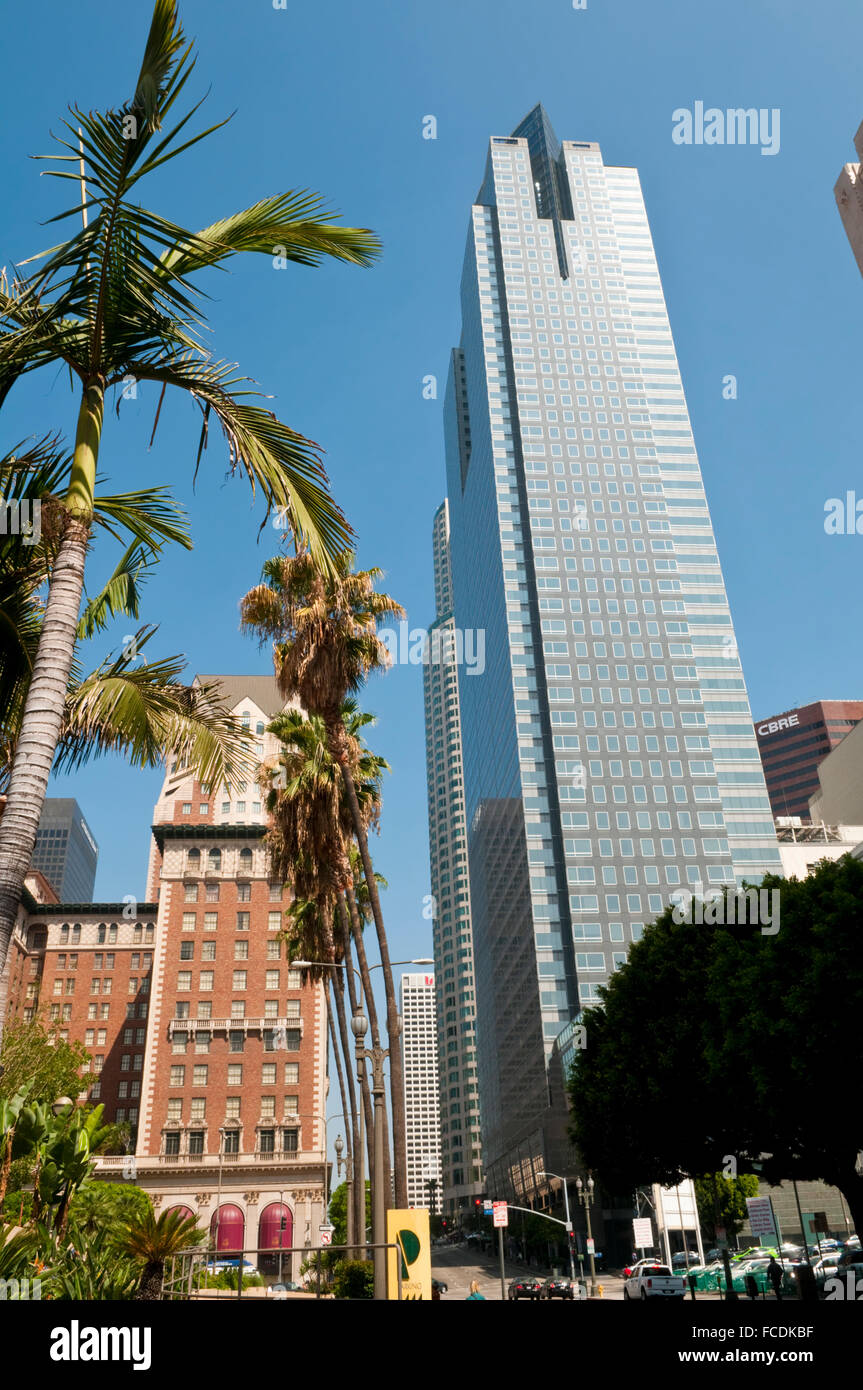 52 story hotel hi-res stock photography and images - Alamy
