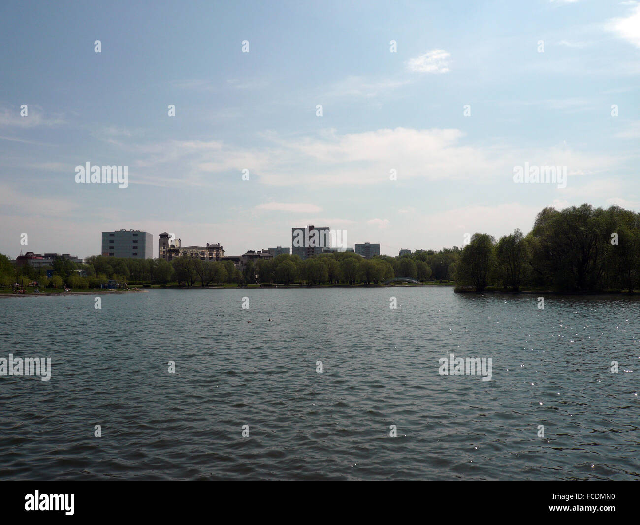 summer in city park at dry sunny day Stock Photo - Alamy