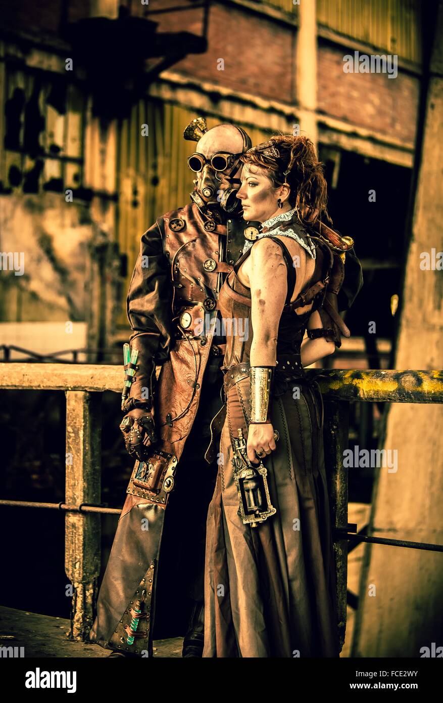 Steampunk Couple Stock Photos & Steampunk Couple Stock Images - Alamy