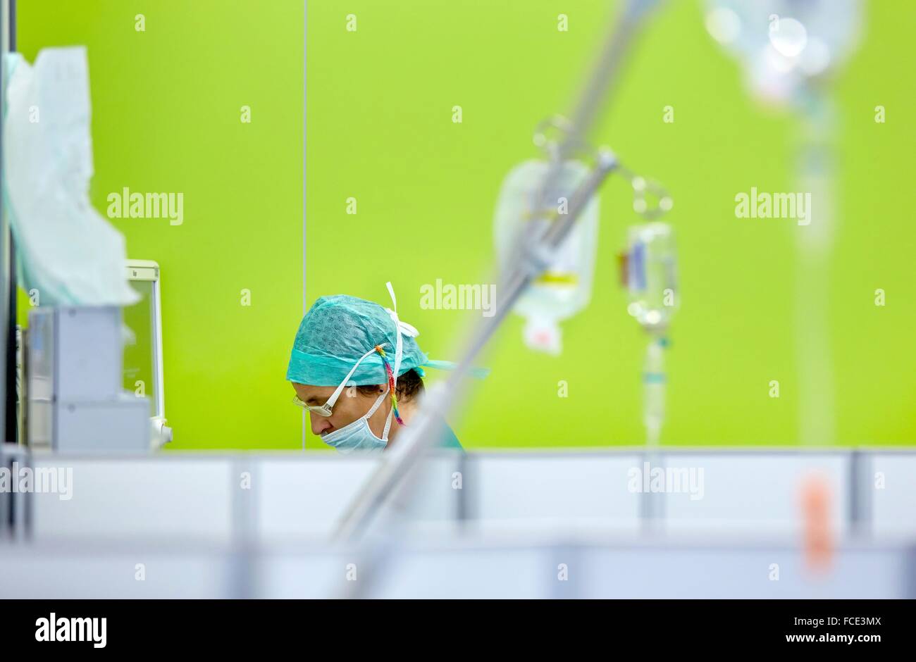 Resuscitation unit hi-res stock photography and images - Alamy