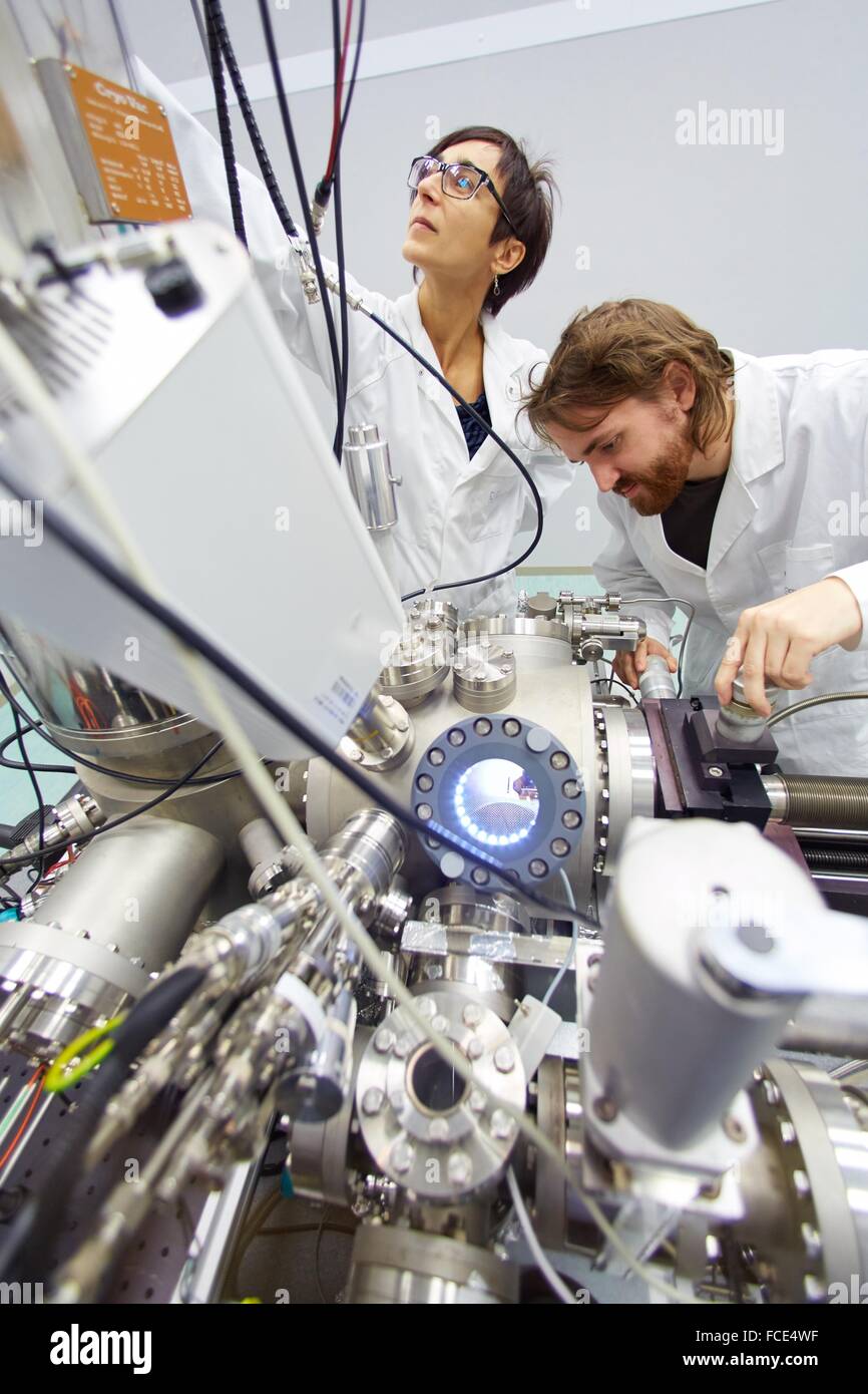 Scanning tunneling microscope hi-res stock photography and images - Alamy