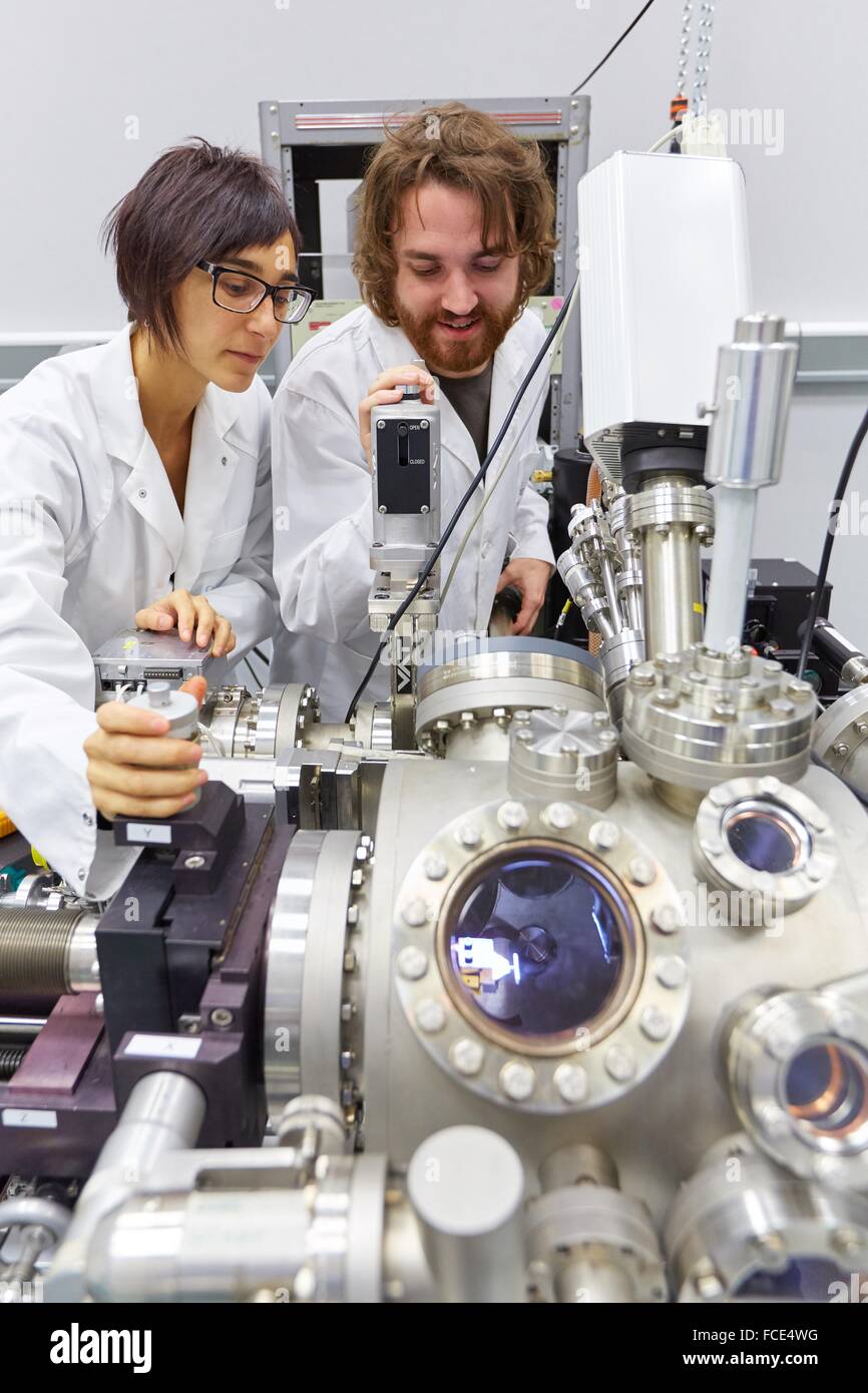 Scanning tunneling microscope hi-res stock photography and images - Alamy