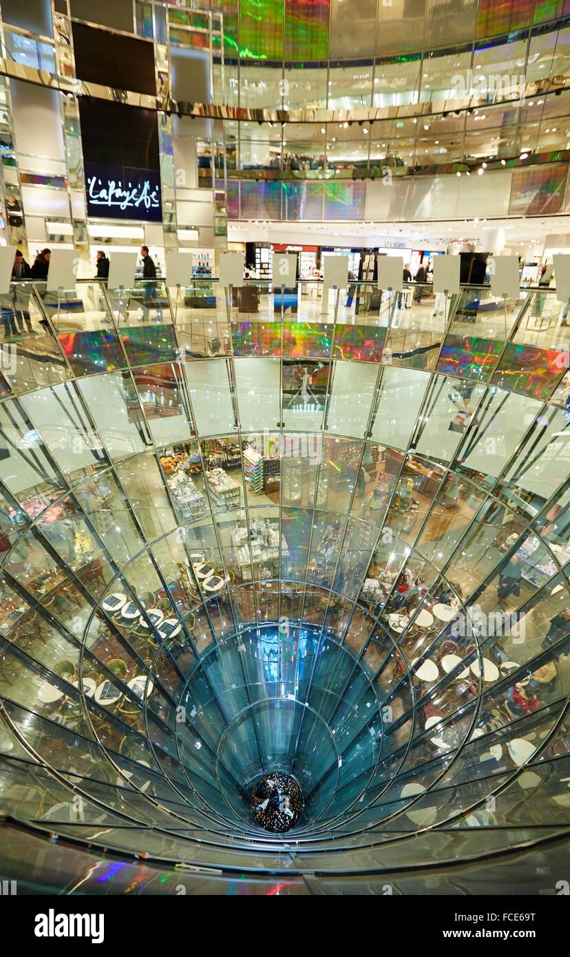 Galerie lafayette store berlin hi-res stock photography and images - Alamy