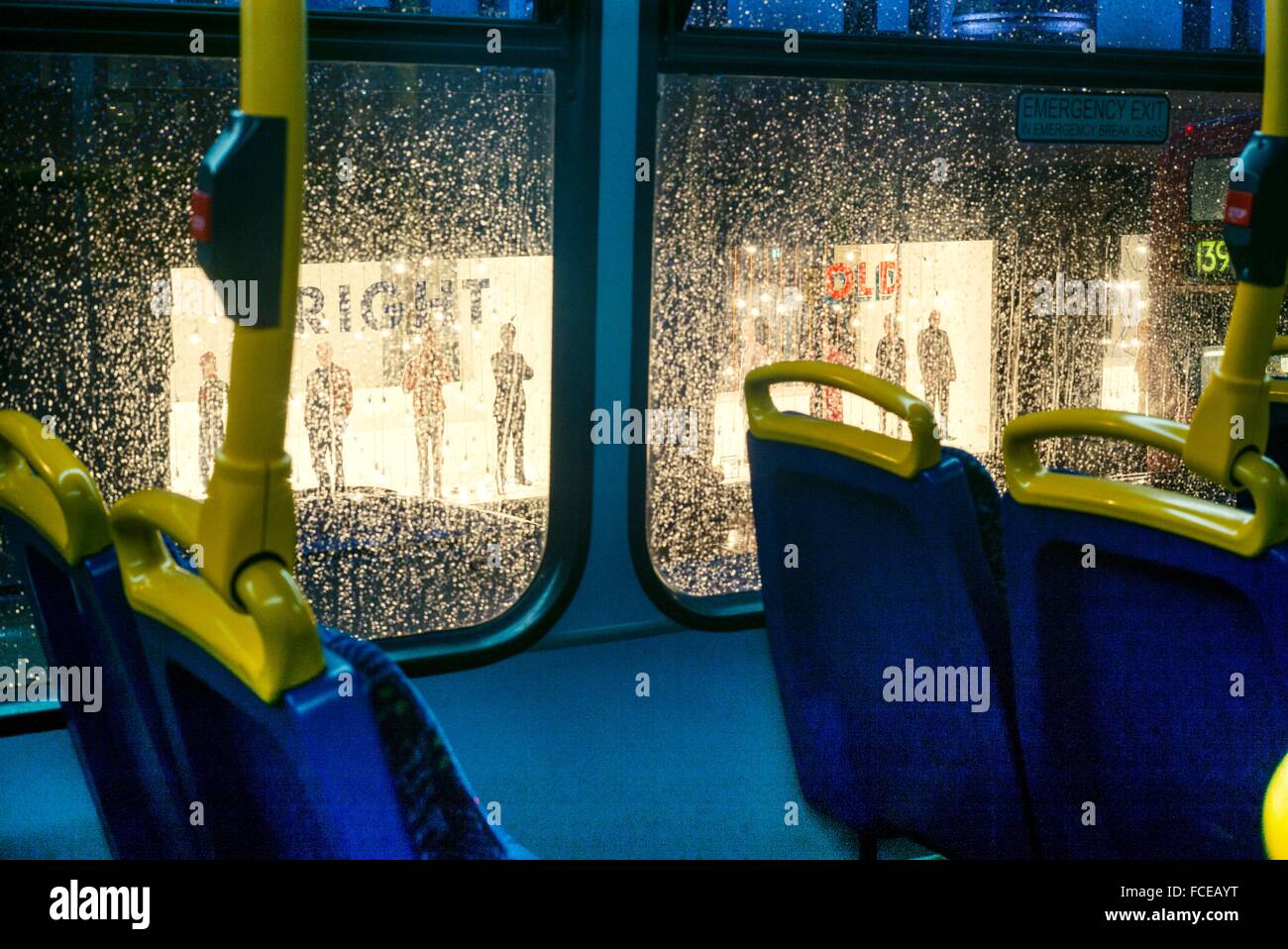 Windows on the bus hi-res stock photography and images - Alamy
