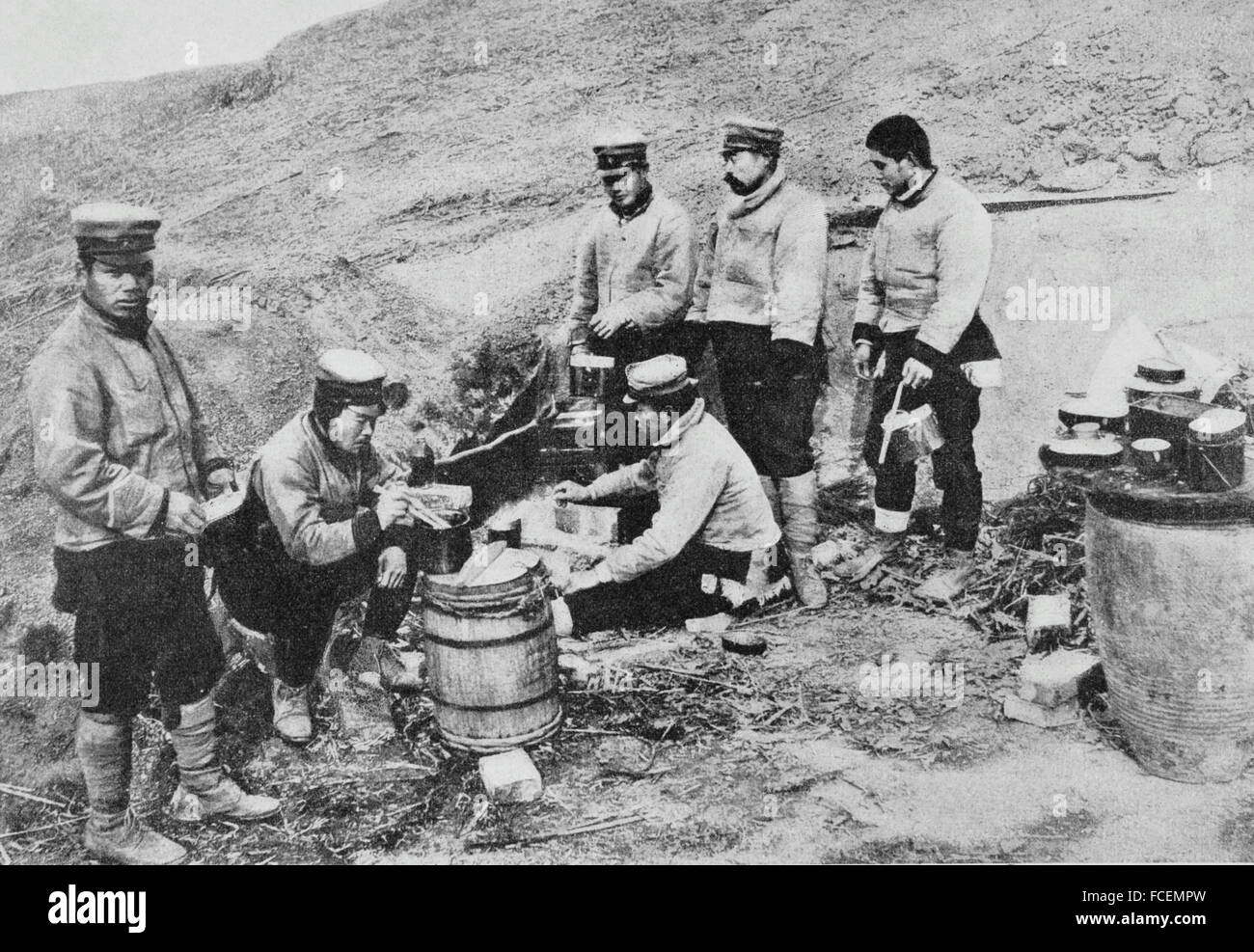 Russo-Japanese War (1904-1905). Japanese field kitchen in Sandepu ...