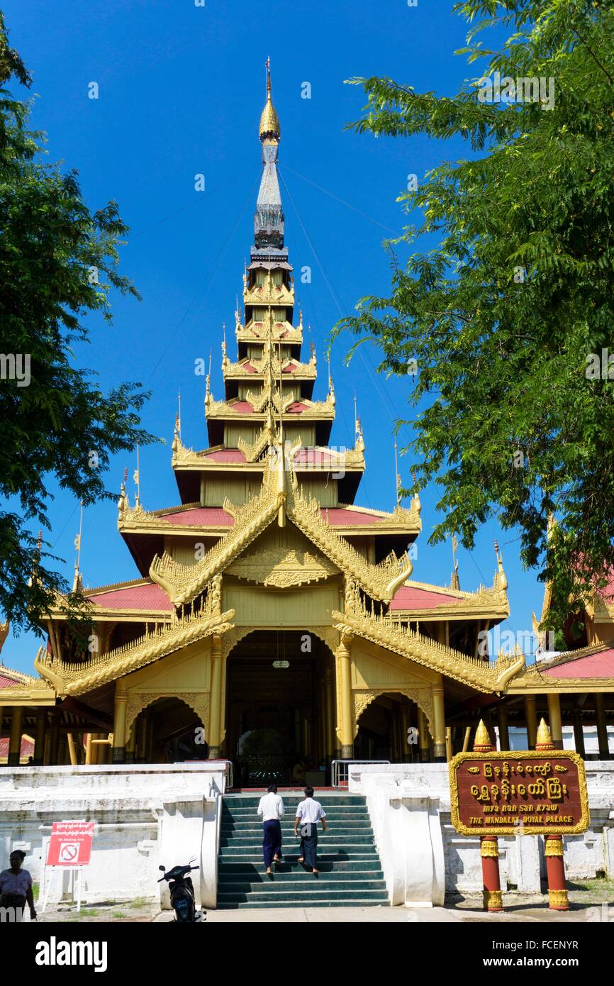 Mya Nan San Kyaw Palace. Mandalay, Myanmar Stock Photo - Alamy
