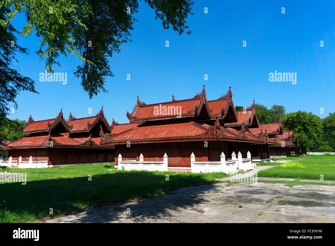 Mya nan san hi-res stock photography and images - Alamy