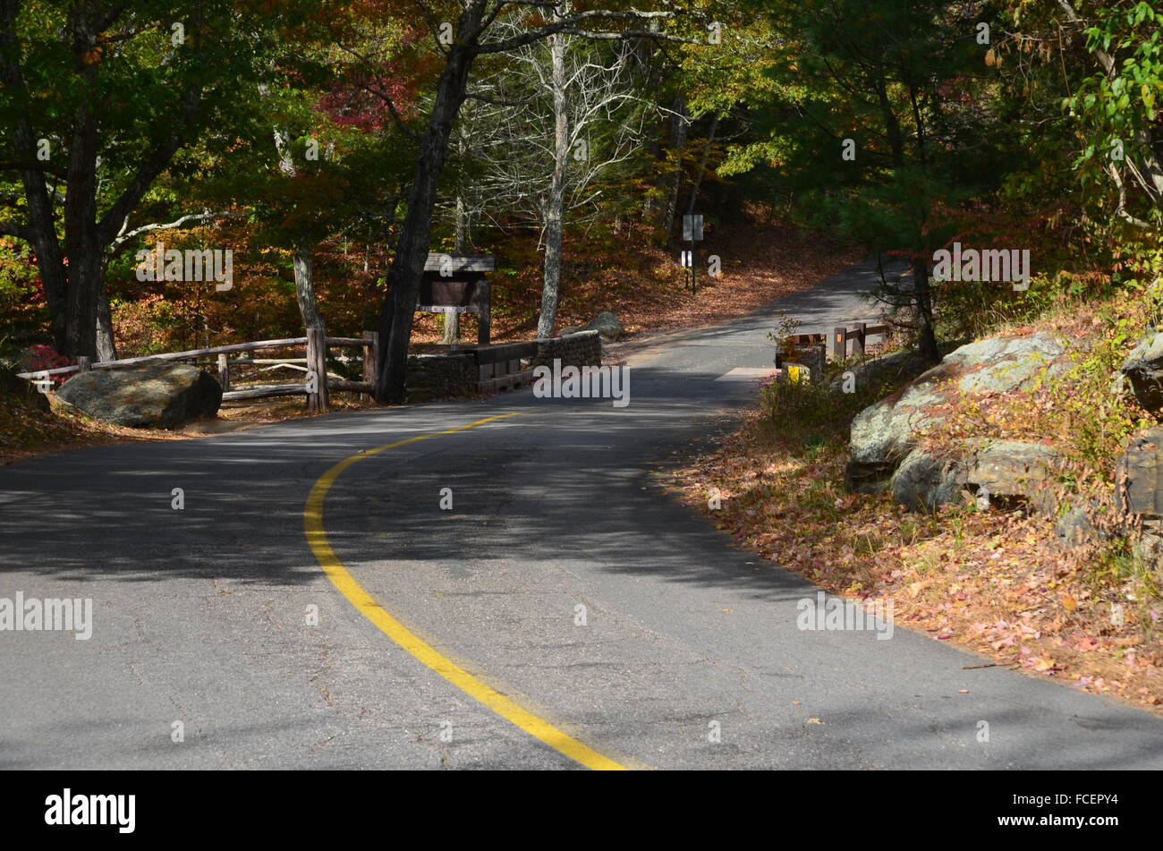 Road bridge on country hi-res stock photography and images - Alamy