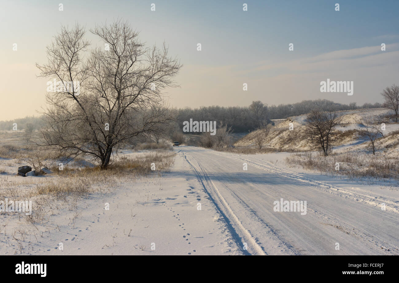 Frozen country road hi-res stock photography and images - Alamy