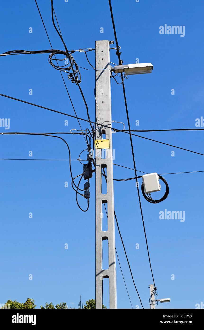Electricity pylon street lamp hi-res stock photography and images - Alamy