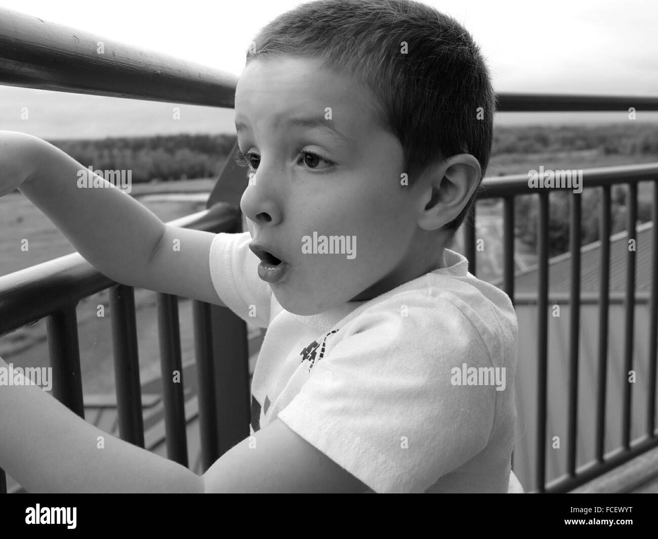 Shocking people hi-res stock photography and images - Alamy