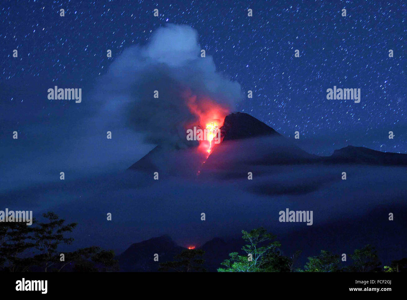 Mount merapi hi-res stock photography and images - Alamy