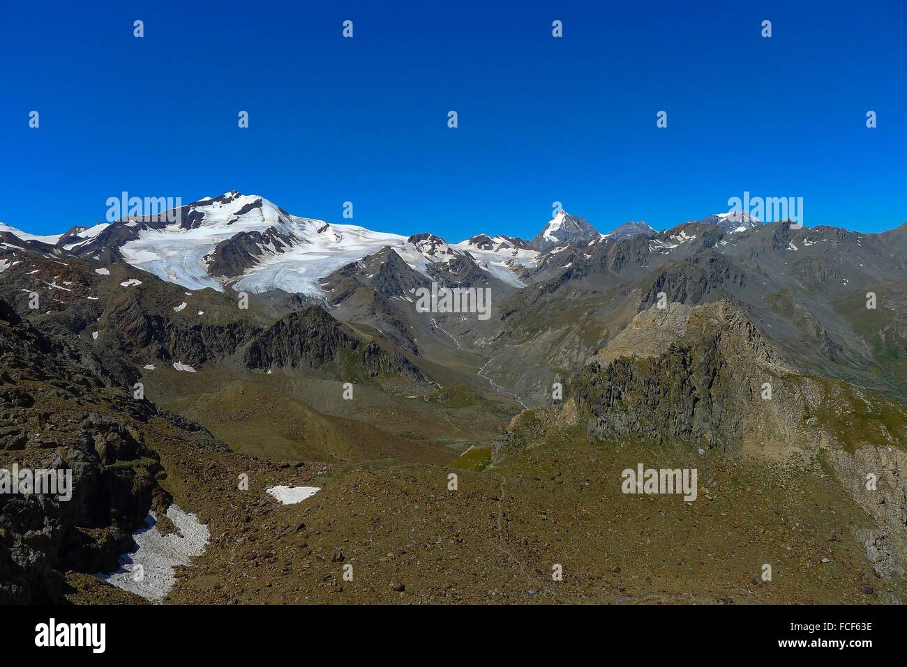 Mountain hike to the vordere rotspitze hi-res stock photography and ...