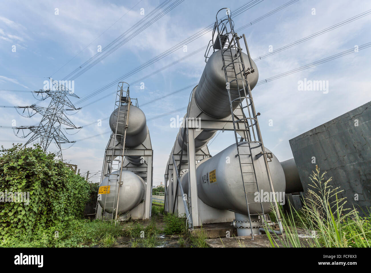 Industry scene in Hong Kong Stock Photo - Alamy