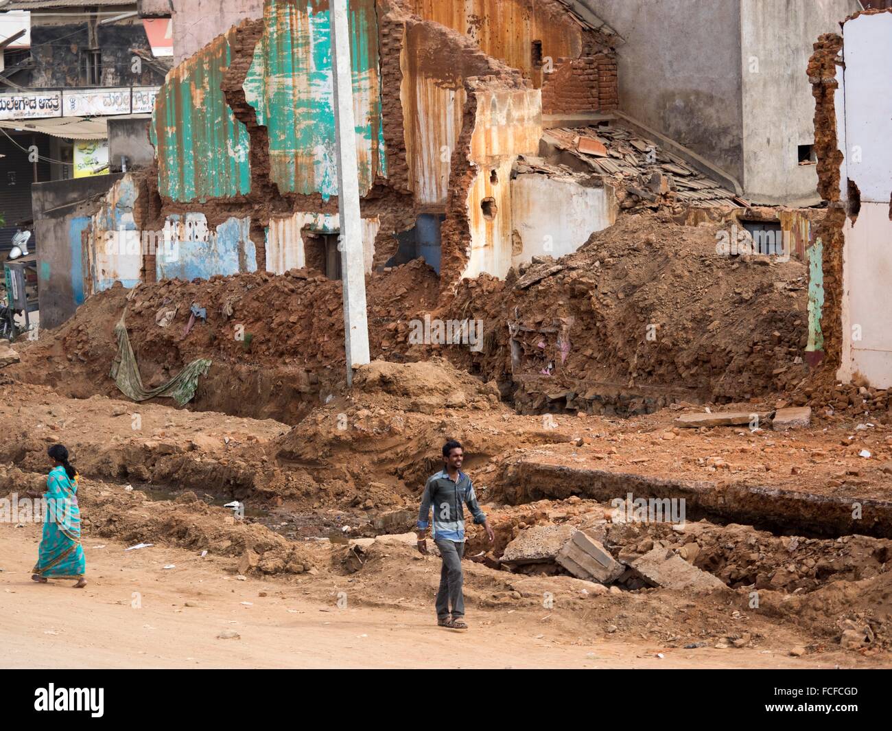 Half Ruined Building High Resolution Stock Photography and Images - Alamy