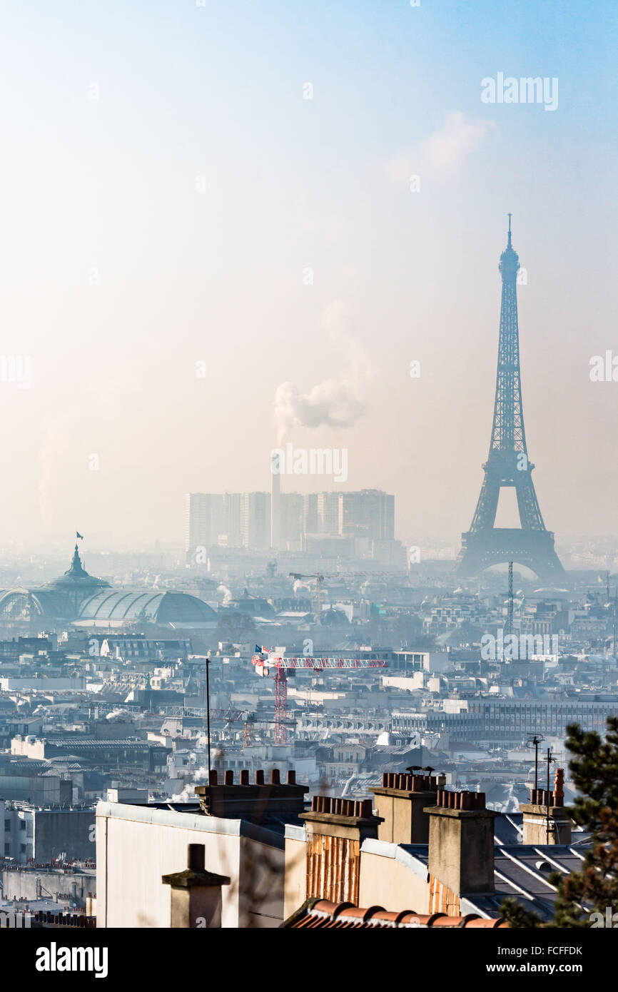 Air pollution in Paris, France Stock Photo - Alamy