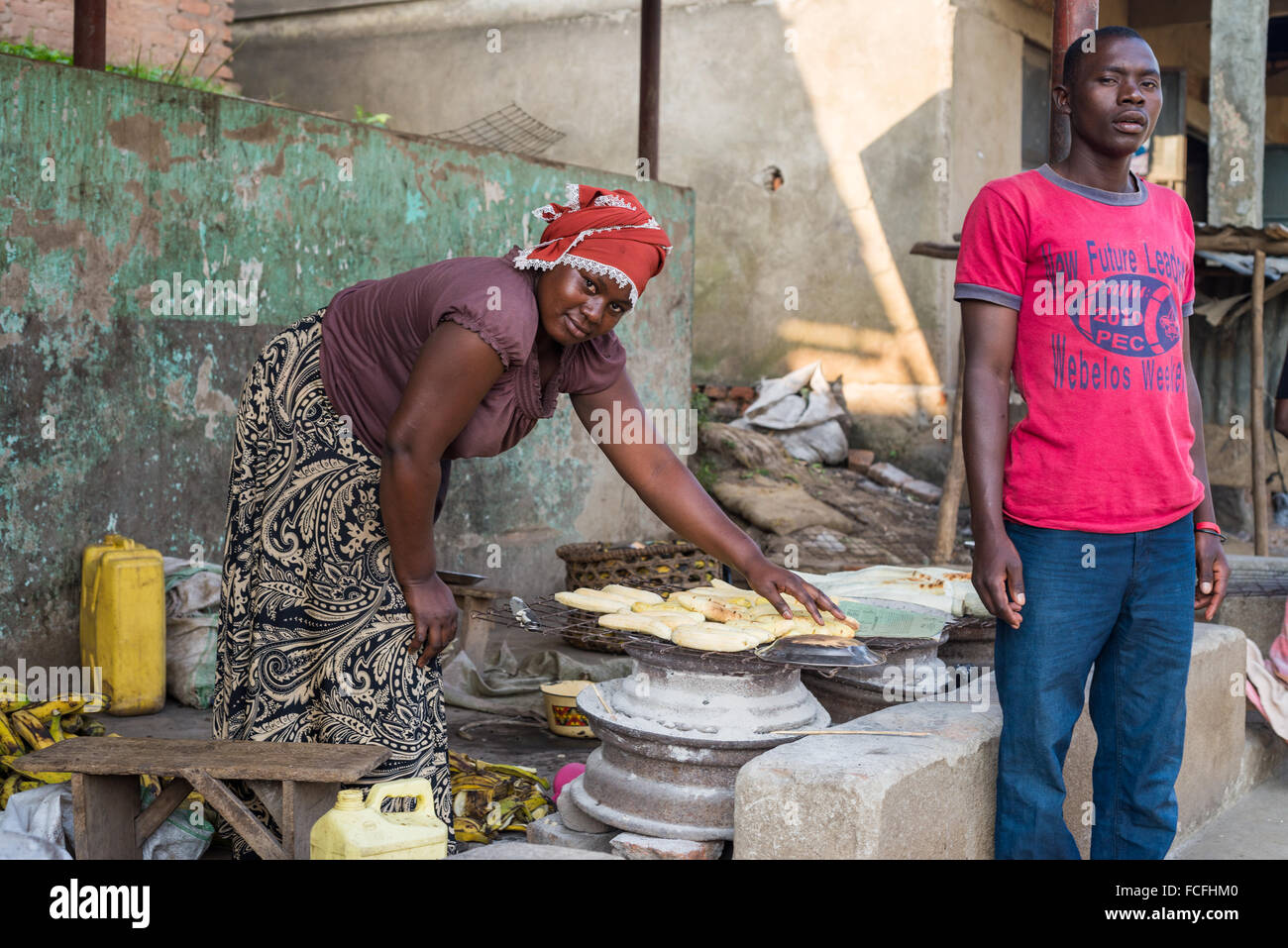 Beautiful ugandan girl hi-res stock photography and images - Alamy