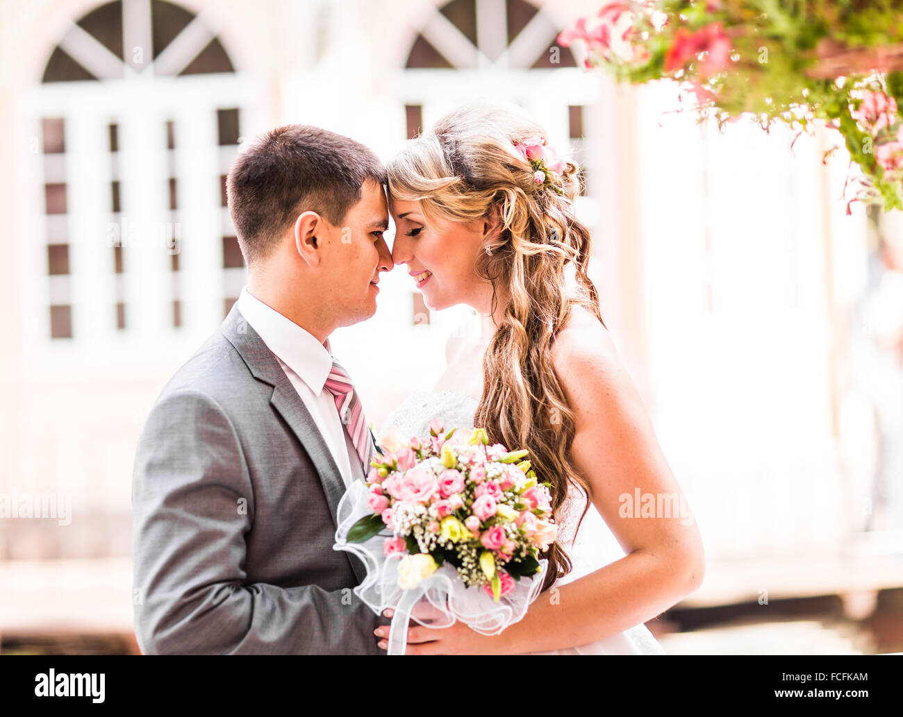 Happy bride and groom on their wedding Stock Photo - Alamy