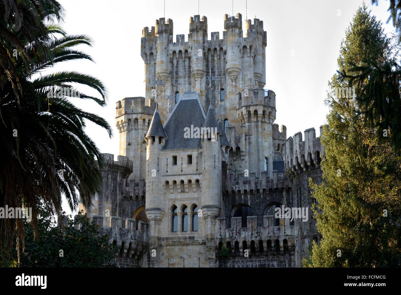 Butrón castle hi-res stock photography and images - Alamy