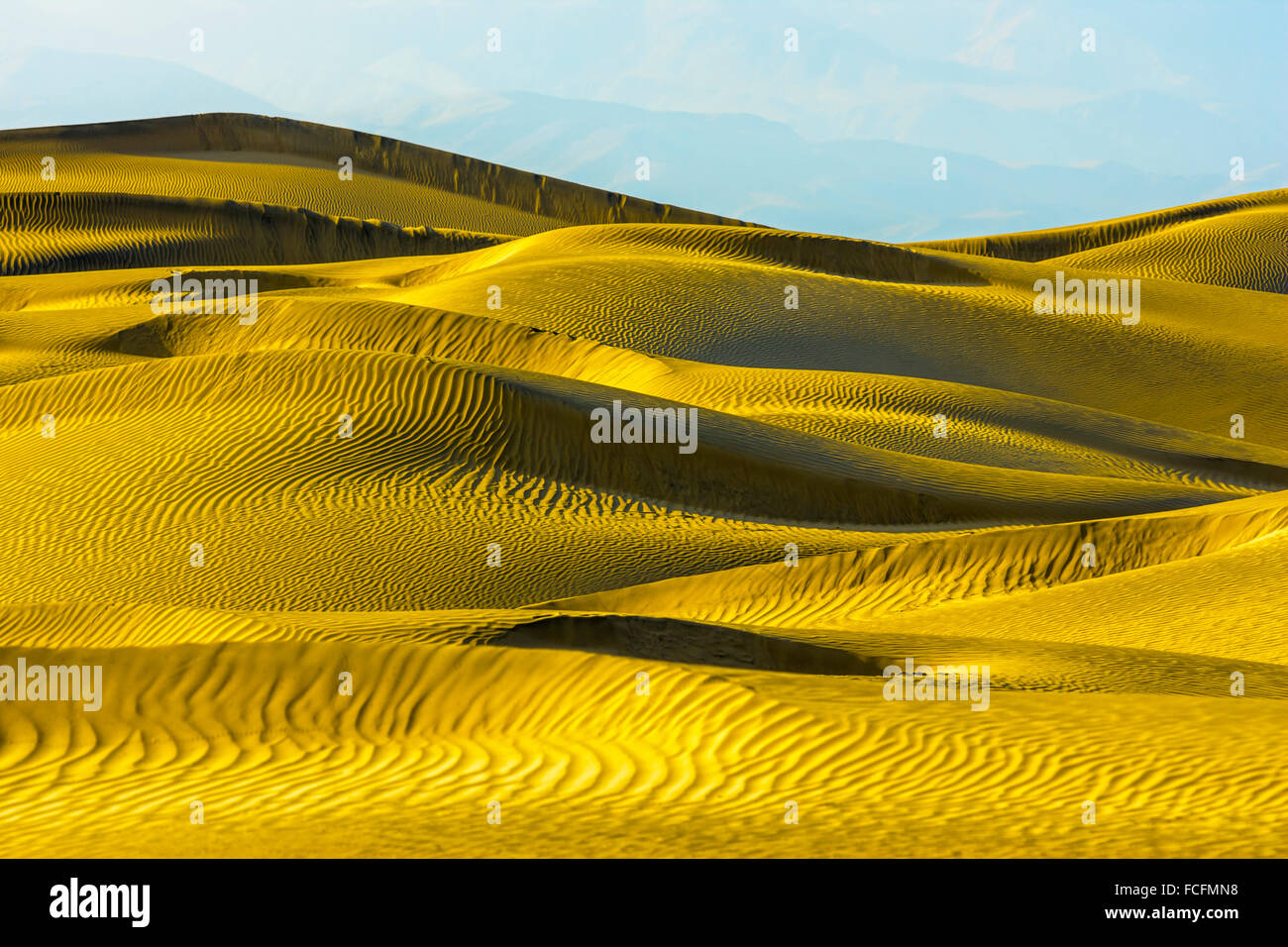 Mesquite Flat sand dunes in Death Valley, California Stock Photo - Alamy