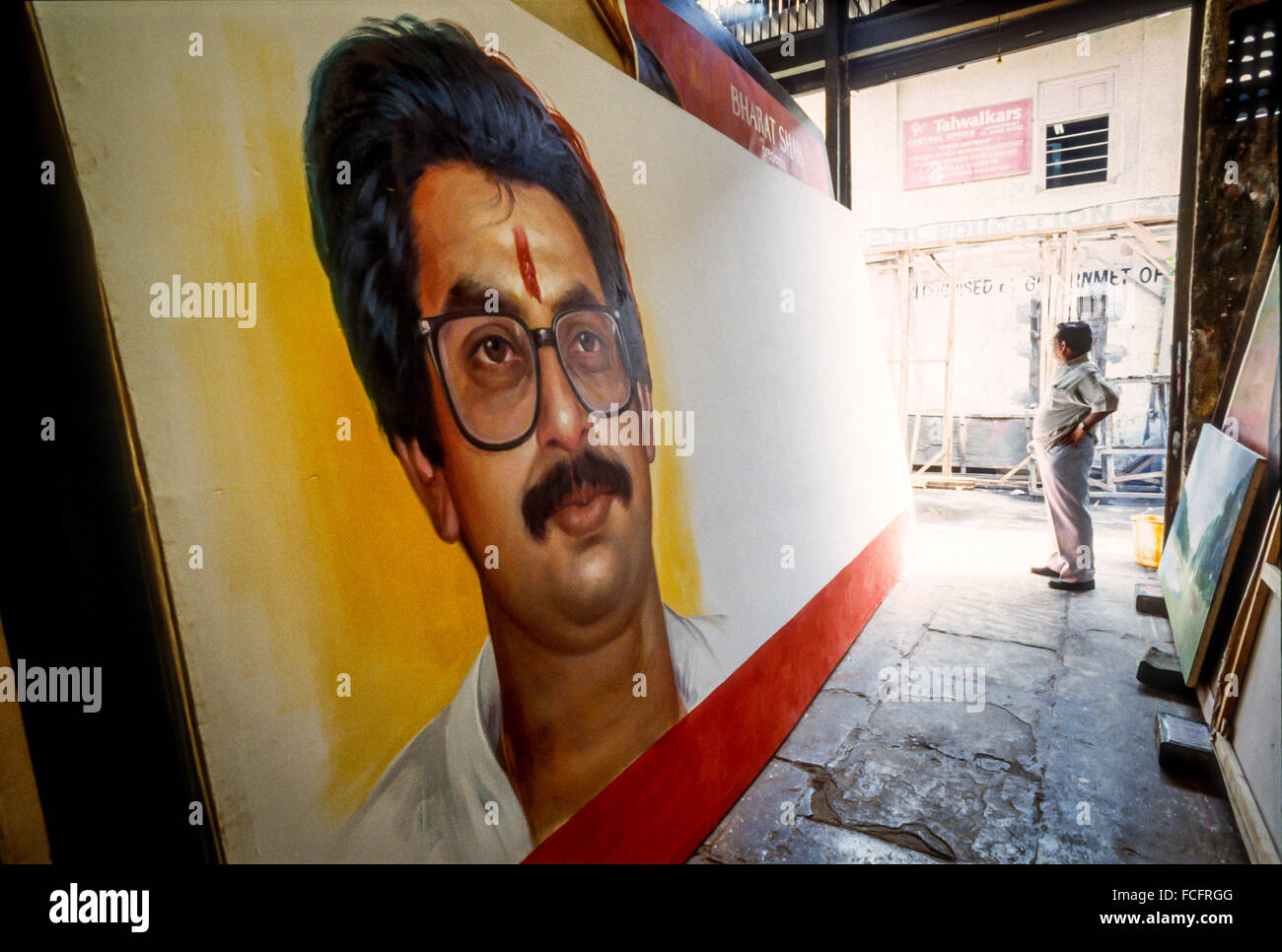 Bollywood signage artist in Mumbai, or Bombay, India Stock Photo - Alamy