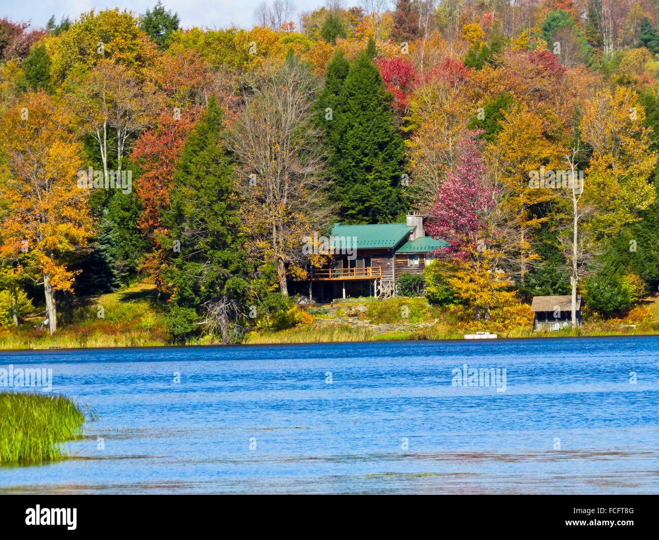 Lake country outdoors hi-res stock photography and images - Alamy