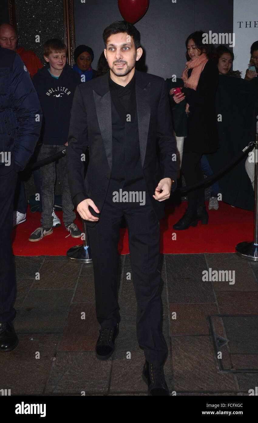 London. UK. Magician, Dynamo (AKA Steven Frayne) opens the Harrods ...