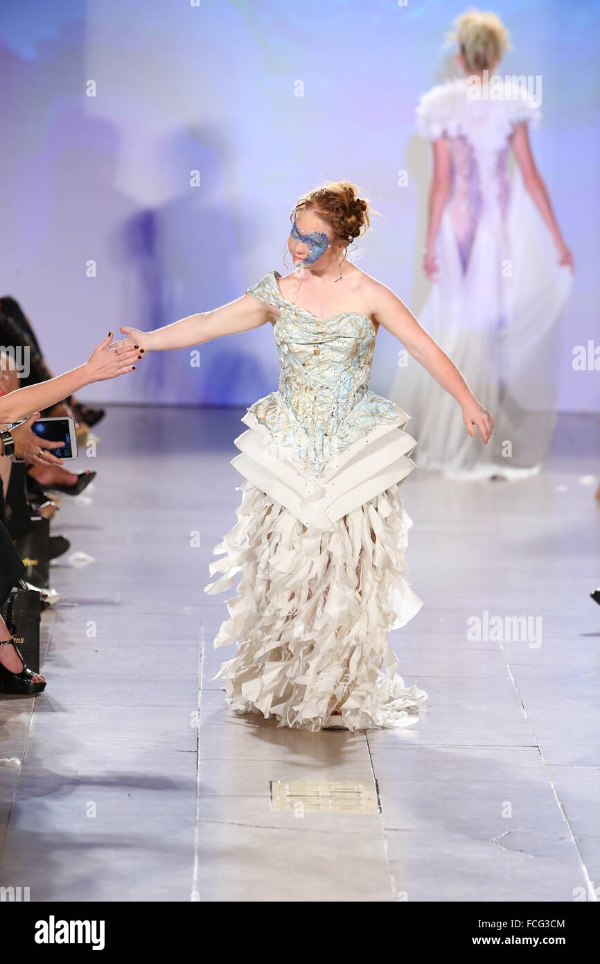 Madeline Stuart walks Hendrik Vermeulen runway at the FTL Moda Spring ...