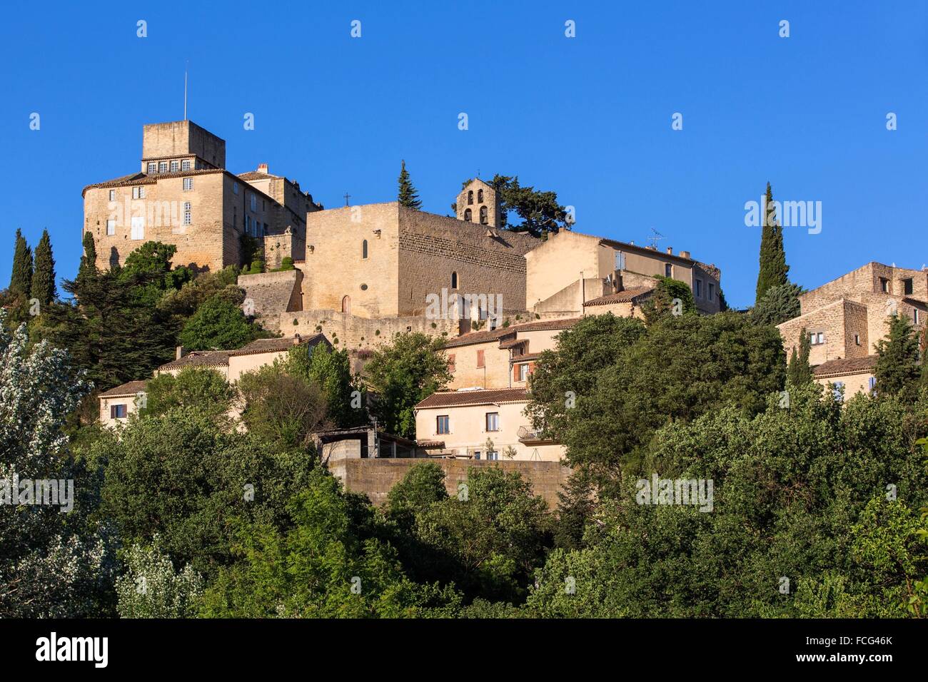 REGIONAL NATURE PARK OF THE LUBERON, VAUCLUSE, FRANCE Stock Photo - Alamy