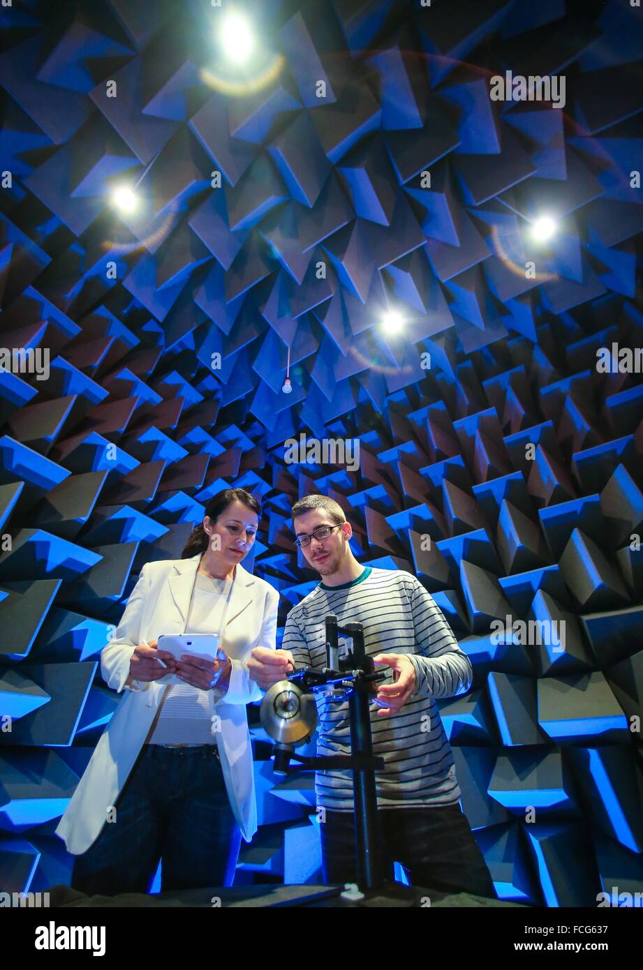 Emc chamber female hi-res stock photography and images - Alamy