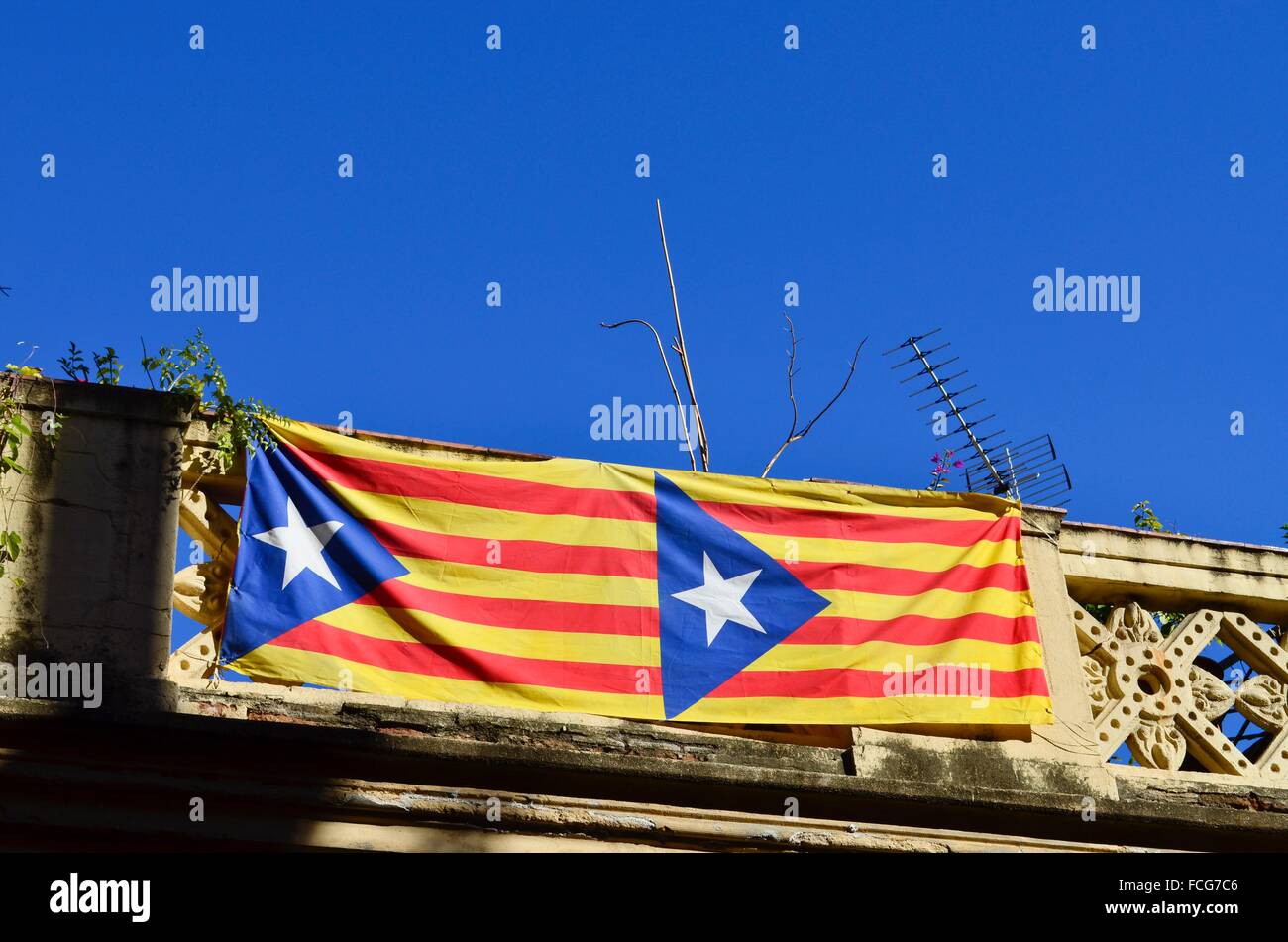 Catalan estelada flag hi-res stock photography and images - Alamy