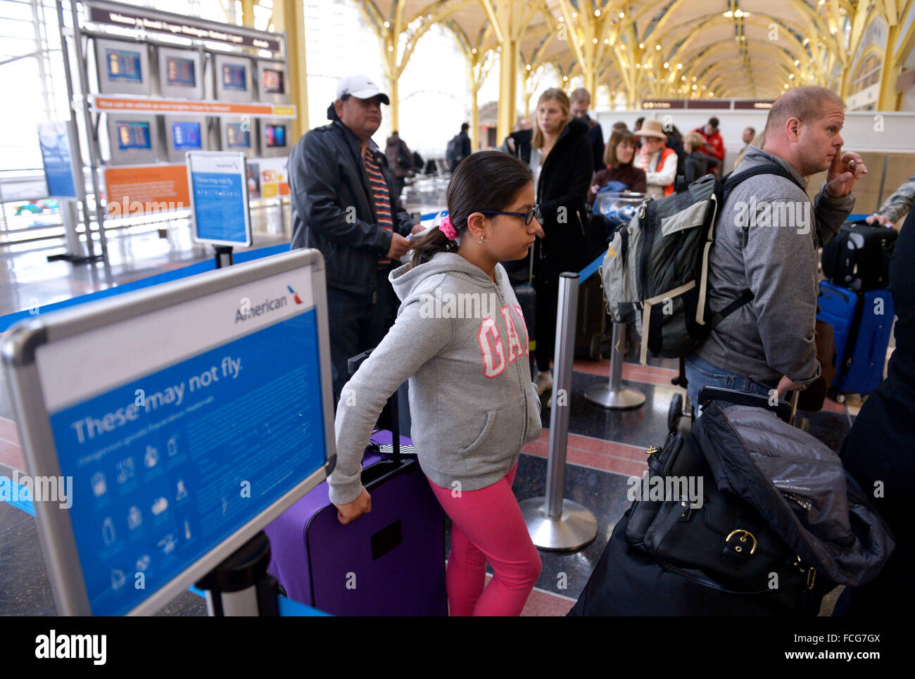 Reagan in snow hi-res stock photography and images - Alamy